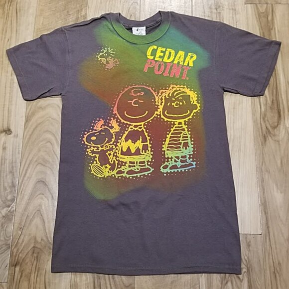 Cedar Fair | Shirts | Vintage Peanuts Cedar Point Snoopy Charlie Brown ...